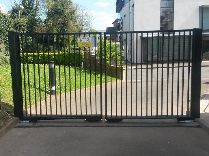 Double Leaf Swing Gates | James Automation